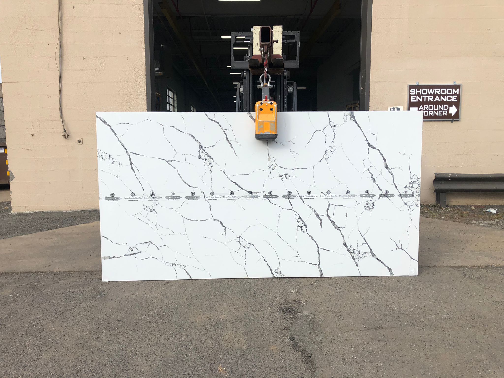 Calacatta Vega – Gran Trade