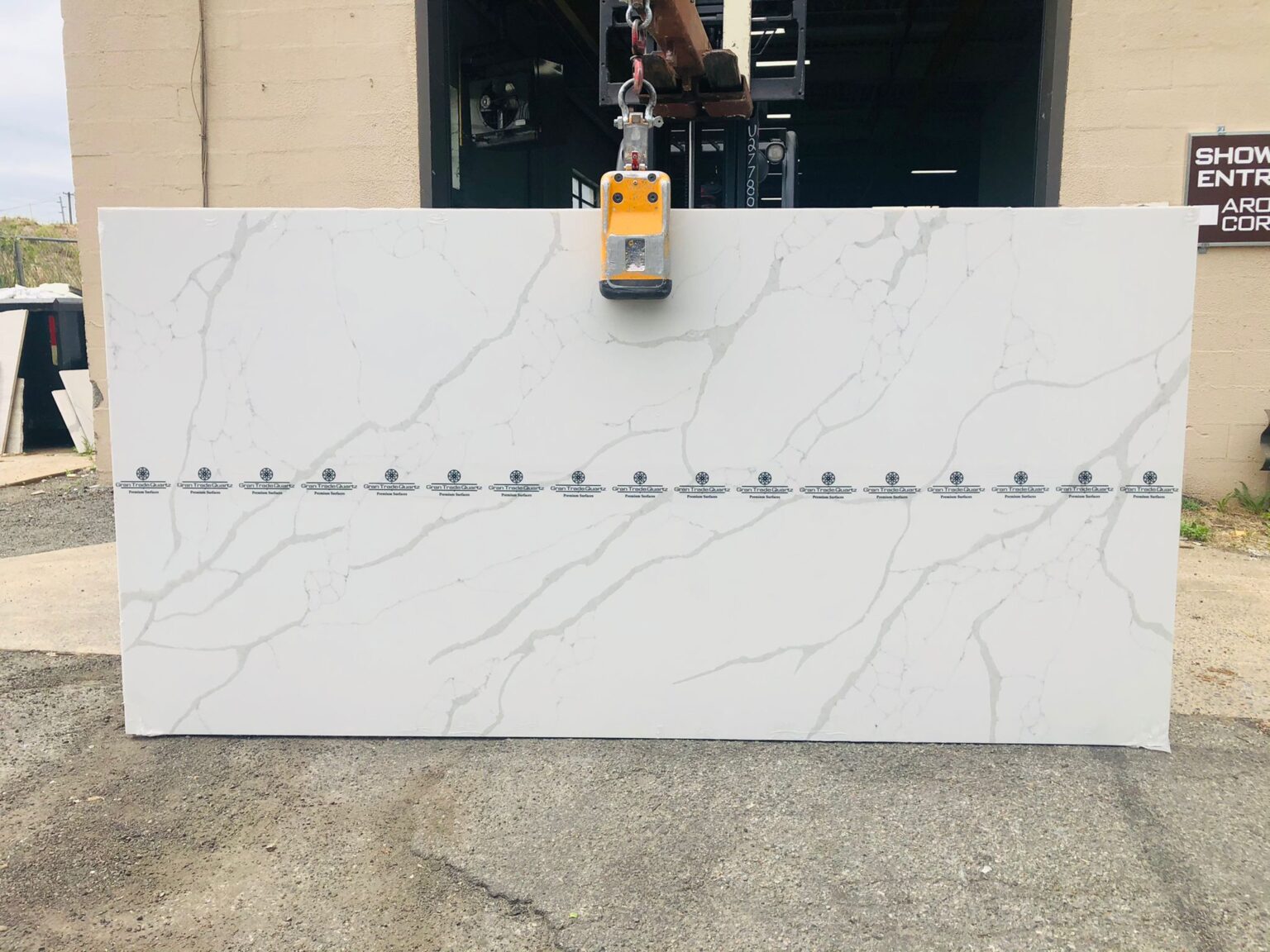 Statuary Quartz – Gran Trade