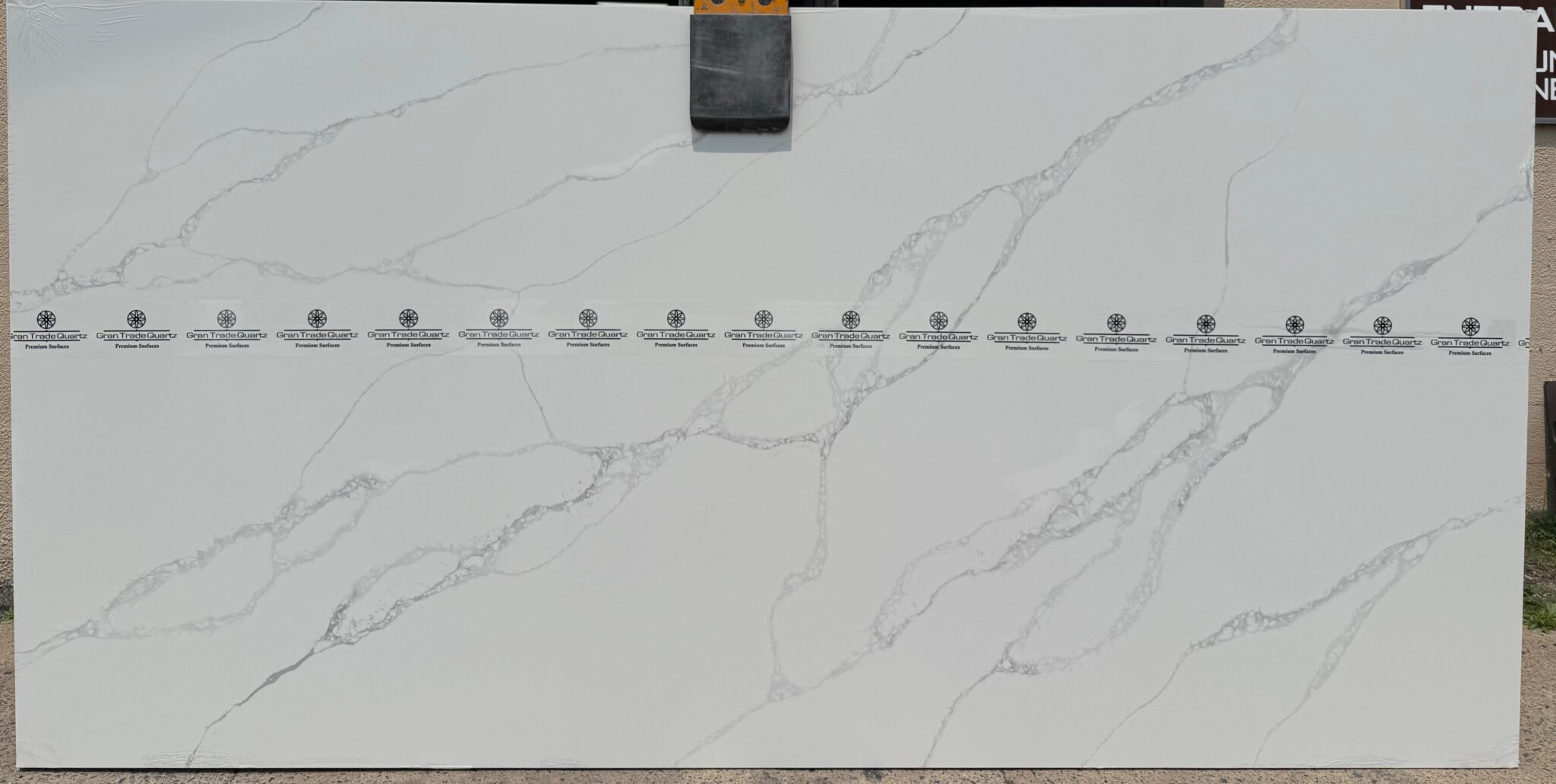 Calacatta Rocky – Gran Trade